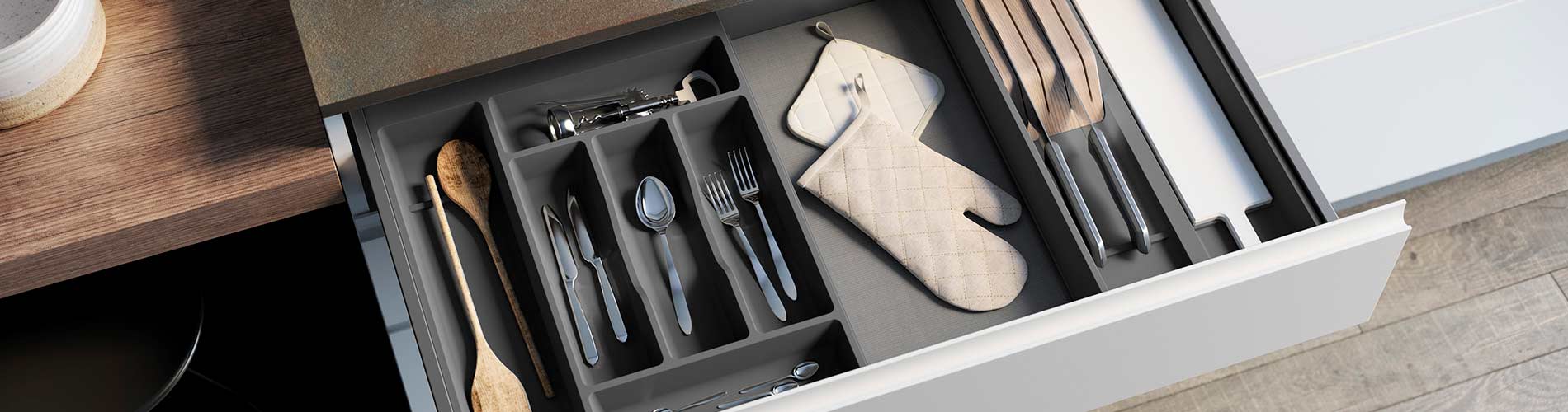 Ferreteria Online de confianza. Herrajes para madera - Mengual